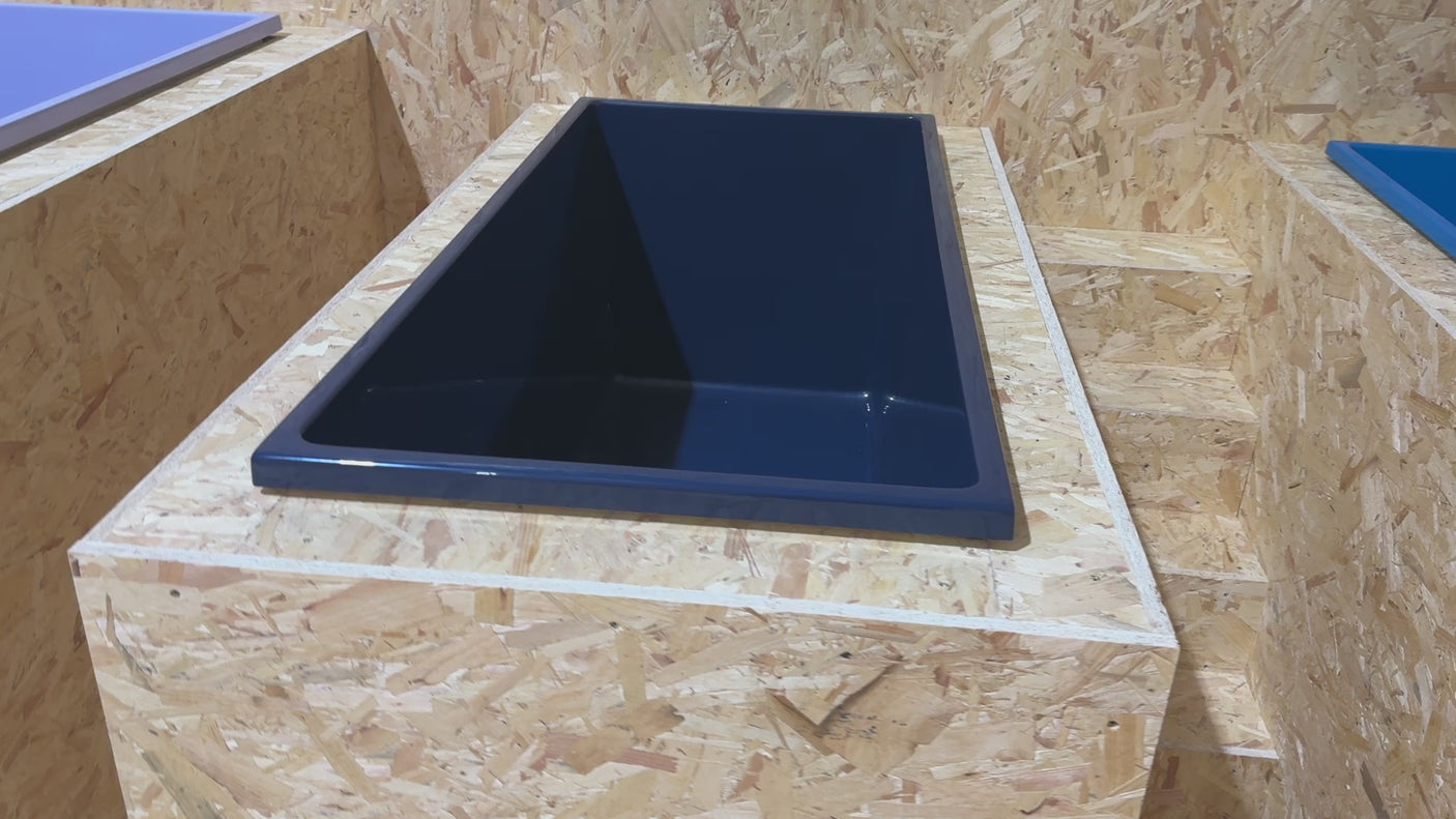 Two Person Deep Seated Soaking Tub 1500 × 700 | Omnitub